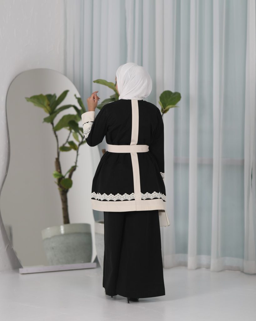 SC-456 / Luxury Embroidered Three-Piece Suit – Simply Chic